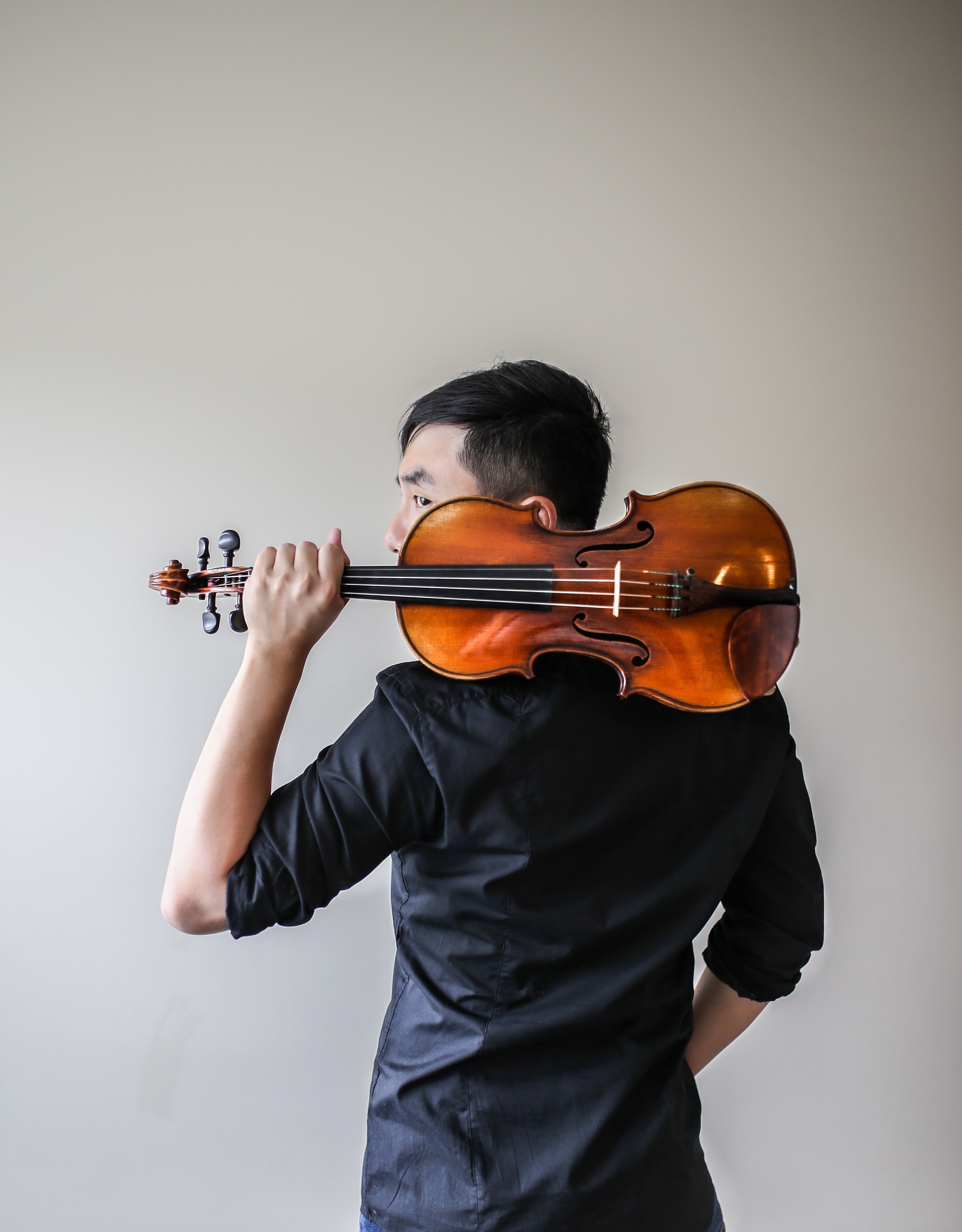 Ken Lin – The Postmodern Camerata